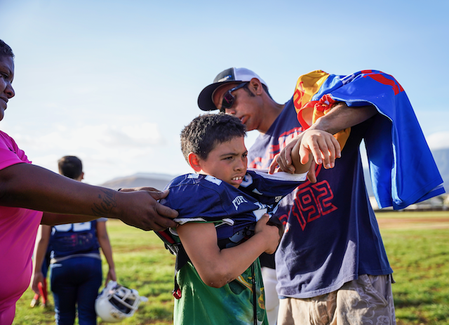 PHOTOS: TUFF Donates New Uniforms to Westside Titans | ESPN Honolulu
